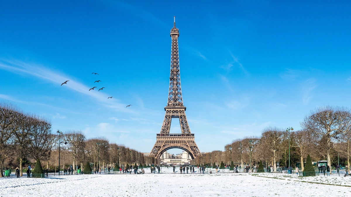 Paris & Nice in Winter | Tours | Air Canada Vacations