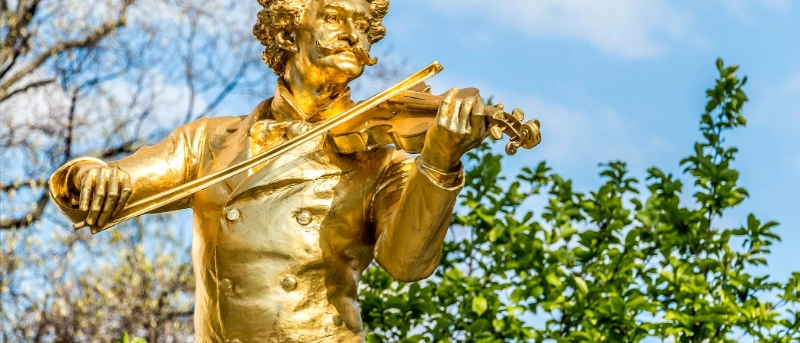 Prague, Linz, Salzburg & Vienna | Tours | Air Canada Vacations