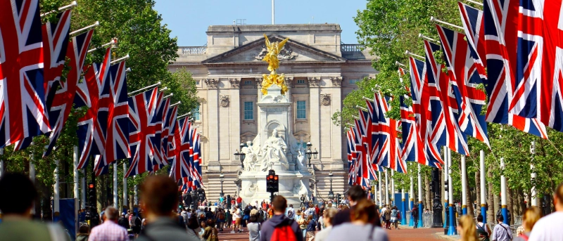 Golden Triangle: London – Paris - Amsterdam | Tours | Air Canada Vacations