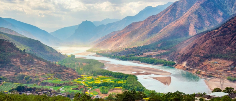 Panorama of China with Yangtze River 17 days | Tours | Air Canada Vacations