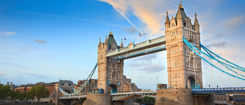 Hello London | Tours | Air Canada Vacations